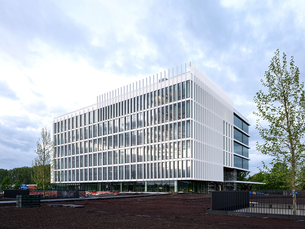 Nieuwe duurzame blikvanger op de Vanderlande campus