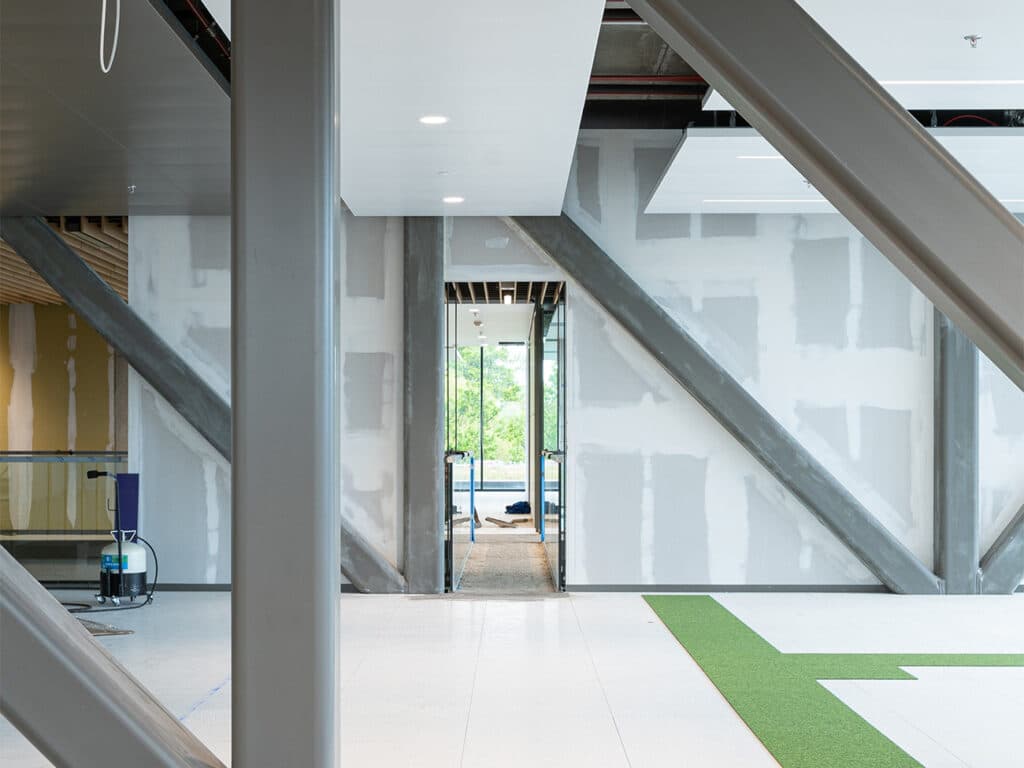 Nieuwe duurzame blikvanger op de Vanderlande campus