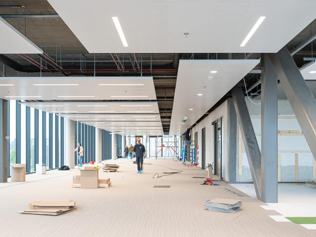 Nieuwe duurzame blikvanger op de Vanderlande campus