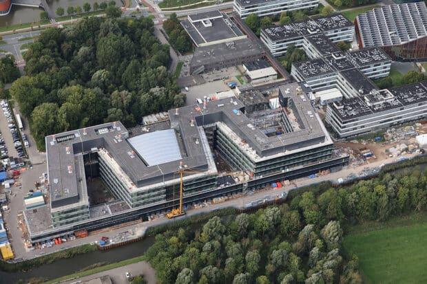 Feringa Building volop in de afbouwfase
