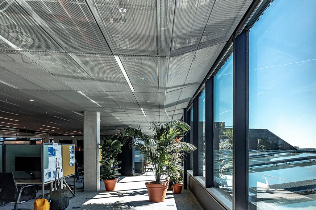 Comfort, functionality and design come together in climate ceilings ...