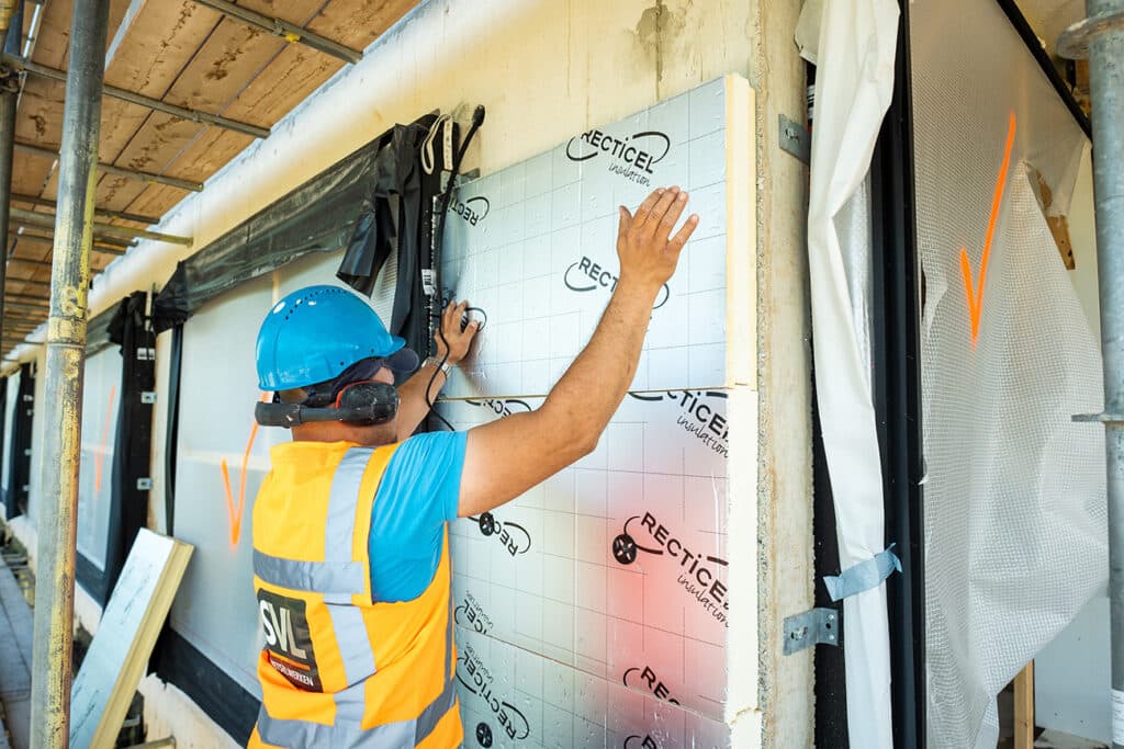 Sustainable insulation. Efficient cavity wall insulation