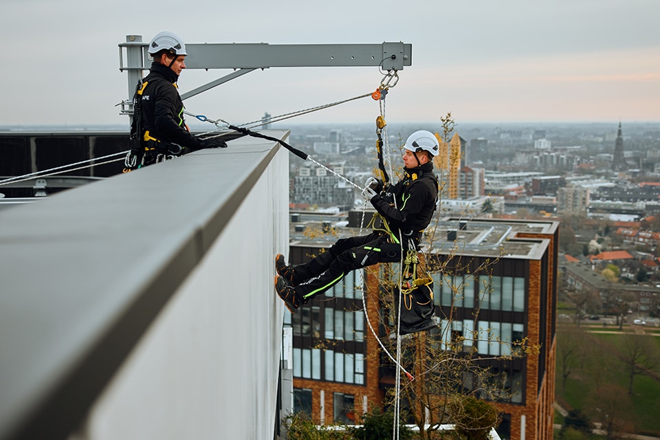 Working safely at heights and in confined spaces